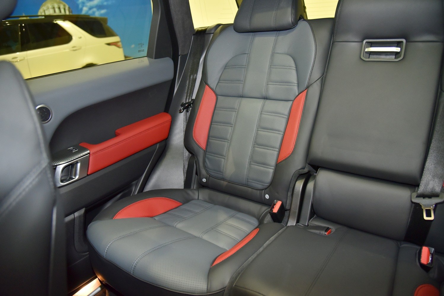 RANGE ROVER VOGUE L405 POWER PORT SOCKET OUTLET CIGARETTE LIGHTER 12V ...